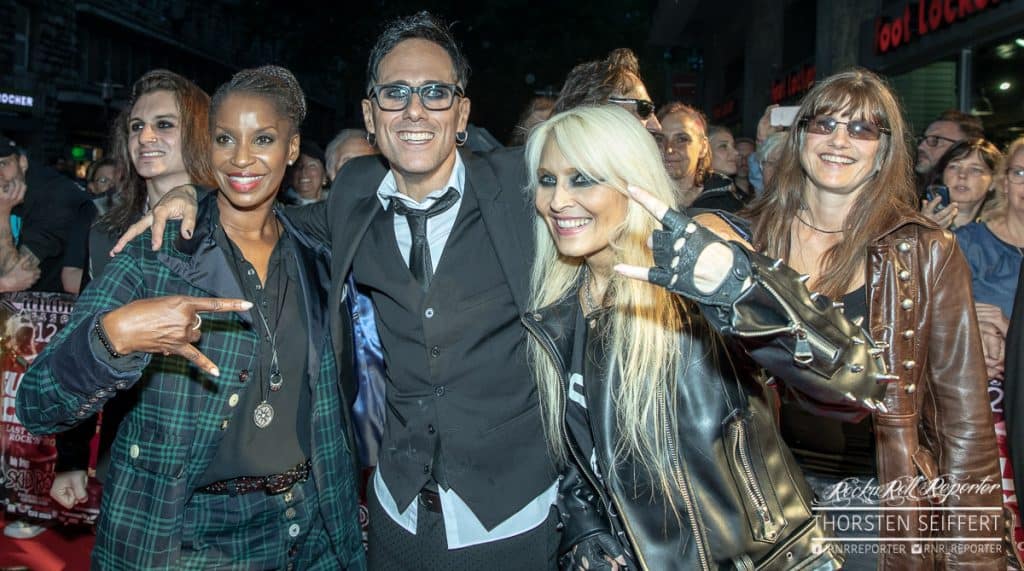 Fotos: Premiere Andy Brings Full Circle